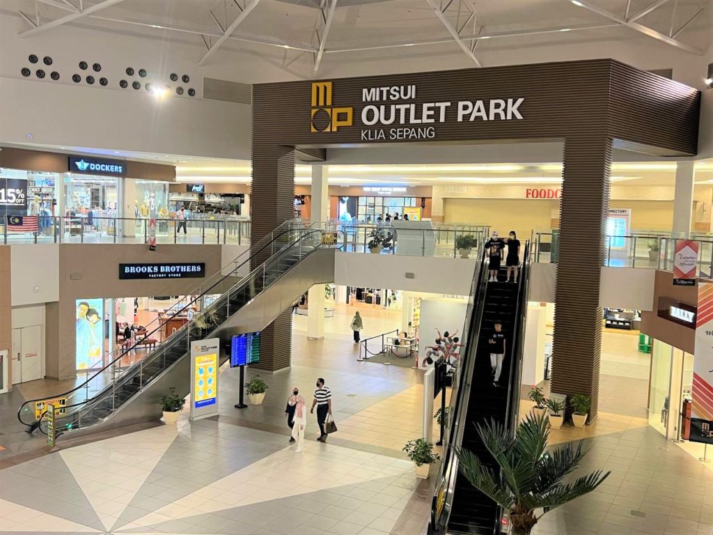 Mitsui Outlet Park KLIA – Best Factory Outlet | How to Visit? - Veroalex